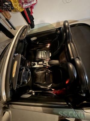 Pelēks Porsche Boxster 2000 Rīga, ar dzinēja tilpumu 2.70 L un nobraukumu 143 tūkst. km par 10000 €, foto 9 vietnē AUTOMOTO.COM.LV