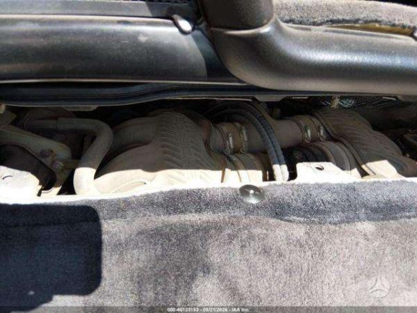 Pelēks Porsche Boxster 2000 Klaipėda, ar dzinēja tilpumu 3.18 L un nobraukumu 219 tūkst. km par 8000 €, foto 10 vietnē AUTOMOTO.COM.LV