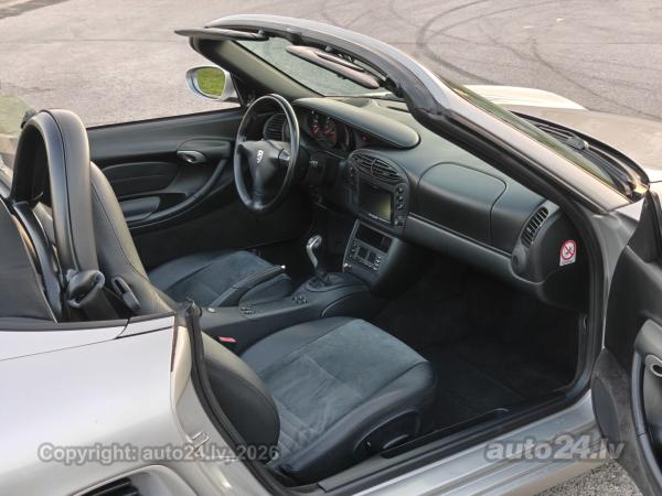 Pelēks Porsche Boxster 2000 Tallina, ar dzinēja tilpumu 2.70 L un nobraukumu 68 tūkst. km par 15900 €, foto 10 vietnē AUTOMOTO.COM.LV