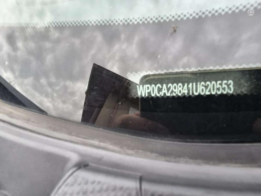 Grey Porsche Boxster 2001 in Kaunas, with an engine capacity of 2.69 L and mileage of 188 thousand km for 10900 €, photo 13 on AUTOMOTO.COM.LV