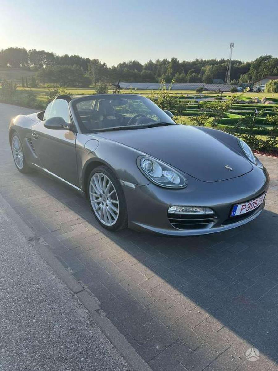 Pelēks Porsche Boxster 2010 Alīta, ar dzinēja tilpumu 2.90 L un nobraukumu 194 tūkst. km par 21900 €, foto 3 vietnē AUTOMOTO.COM.LV