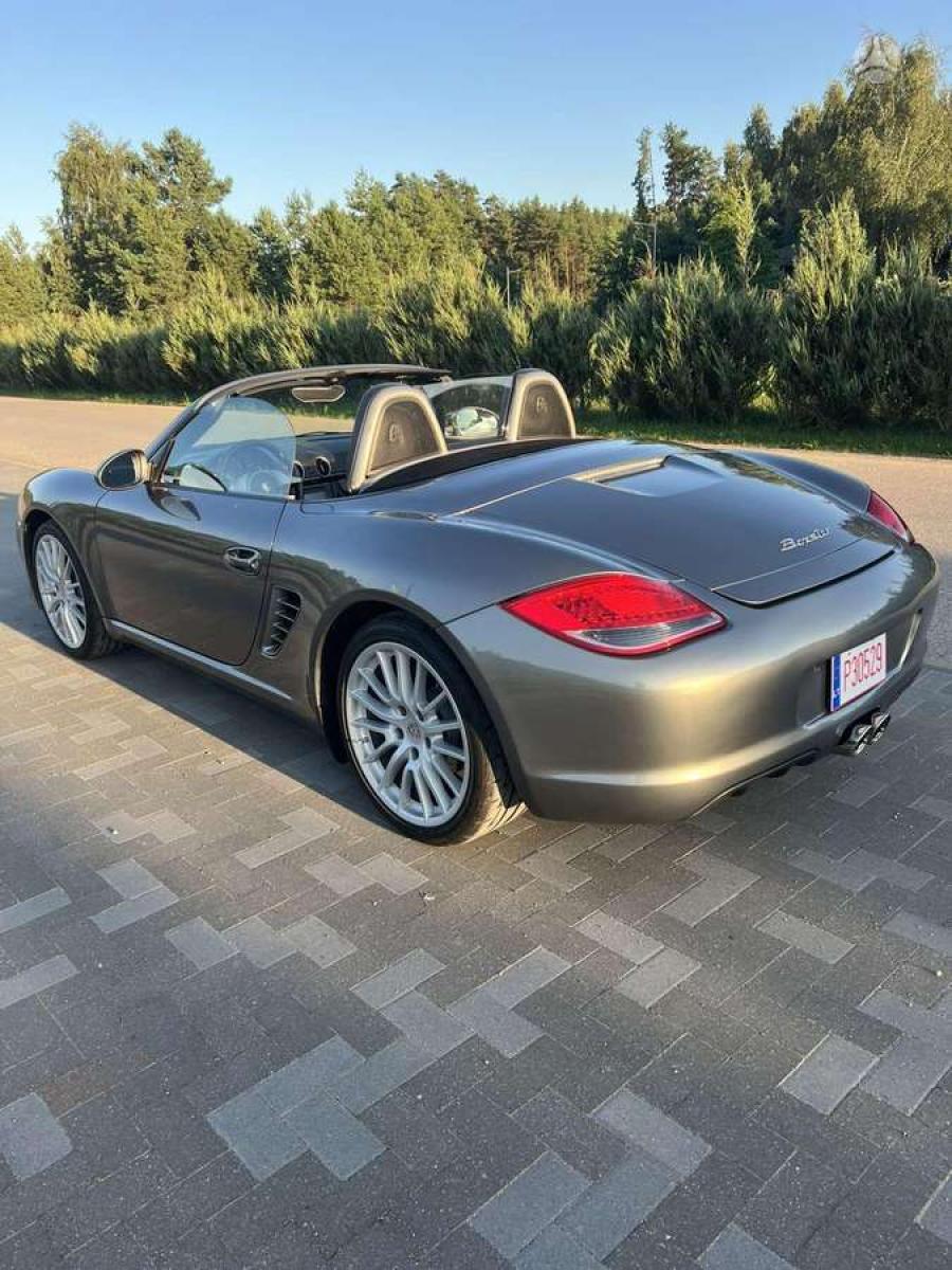 Pelēks Porsche Boxster 2010 Alīta, ar dzinēja tilpumu 2.90 L un nobraukumu 194 tūkst. km par 21900 €, foto 5 vietnē AUTOMOTO.COM.LV