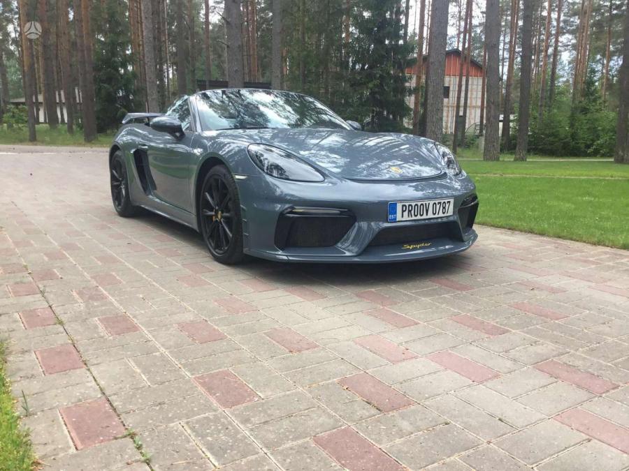 Grey Porsche Boxster 2017 in Tartu, with an engine capacity of 2.00 L and mileage of 75 thousand km for 58000 €, photo 4 on AUTOMOTO.COM.LV