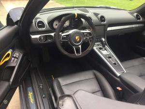 Grey Porsche Boxster 2017 in Tartu, with an engine capacity of 2.00 L and mileage of 75 thousand km for 58000 €, photo 8 on AUTOMOTO.COM.LV