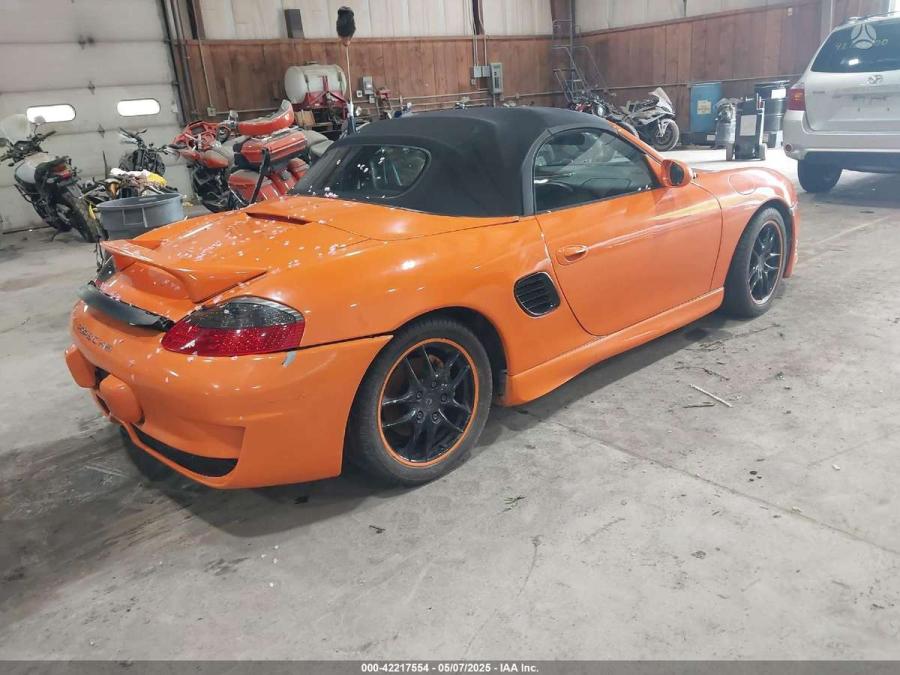 Oranžs Porsche Boxster 2003 Kauņa, ar dzinēja tilpumu 2.70 L un nobraukumu 115 tūkst. km par 6450 €, foto 4 vietnē AUTOMOTO.COM.LV