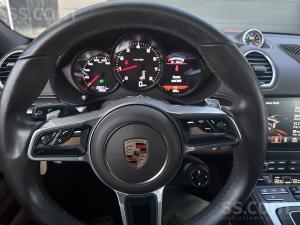 Oranžs Porsche Boxster 2020 Rīga, ar dzinēja tilpumu 2.00 L un nobraukumu 30 tūkst. km par 59000 €, foto 5 vietnē AUTOMOTO.COM.LV