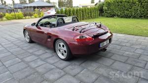 Red Porsche Boxster 1997 in Riga, with an engine capacity of 2.70 L and mileage of 160 thousand km for 15000 €, photo 8 on AUTOMOTO.COM.LV