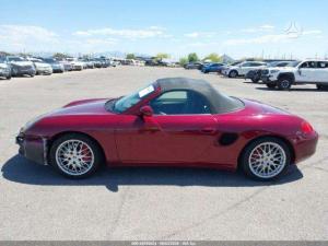 Sarkans Porsche Boxster 2000 Klaipėda, ar dzinēja tilpumu 0.00 L un nobraukumu 134 tūkst. km par 4600 €, foto 15 vietnē AUTOMOTO.COM.LV