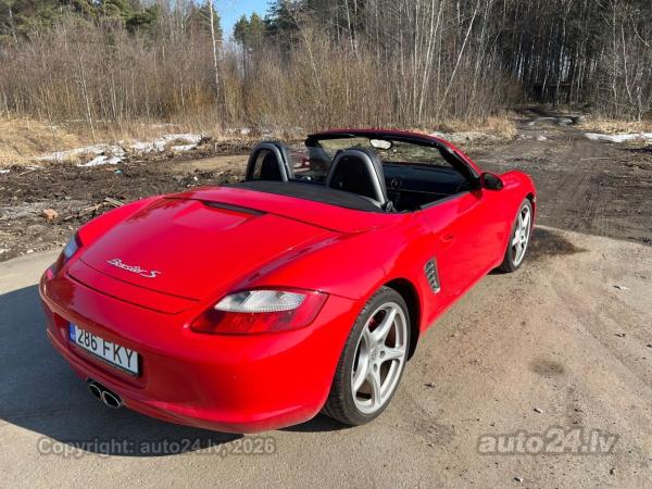 Sarkans Porsche Boxster 2008 Tallina, ar dzinēja tilpumu 3.40 L un nobraukumu 105 tūkst. km par 22900 €, foto 2 vietnē AUTOMOTO.COM.LV
