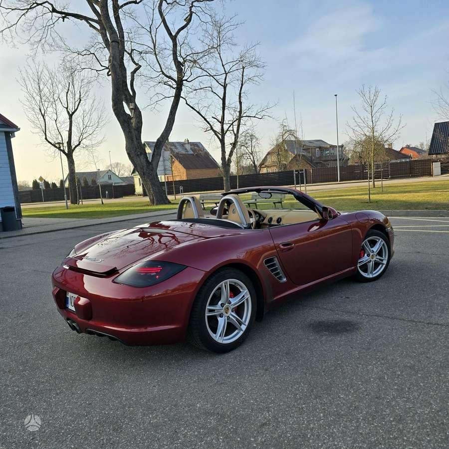 Red Porsche Boxster 2010 in Ukmerge, with an engine capacity of 3.44 L and mileage of 19 thousand km for 29999 €, photo 12 on AUTOMOTO.COM.LV