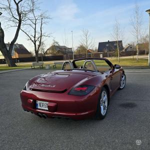Red Porsche Boxster 2010 in Ukmerge, with an engine capacity of 3.44 L and mileage of 19 thousand km for 29999 €, photo 13 on AUTOMOTO.COM.LV