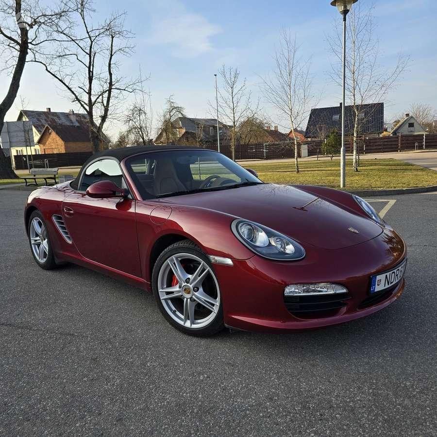 Red Porsche Boxster 2010 in Ukmerge, with an engine capacity of 3.44 L and mileage of 19 thousand km for 29999 €, photo 18 on AUTOMOTO.COM.LV
