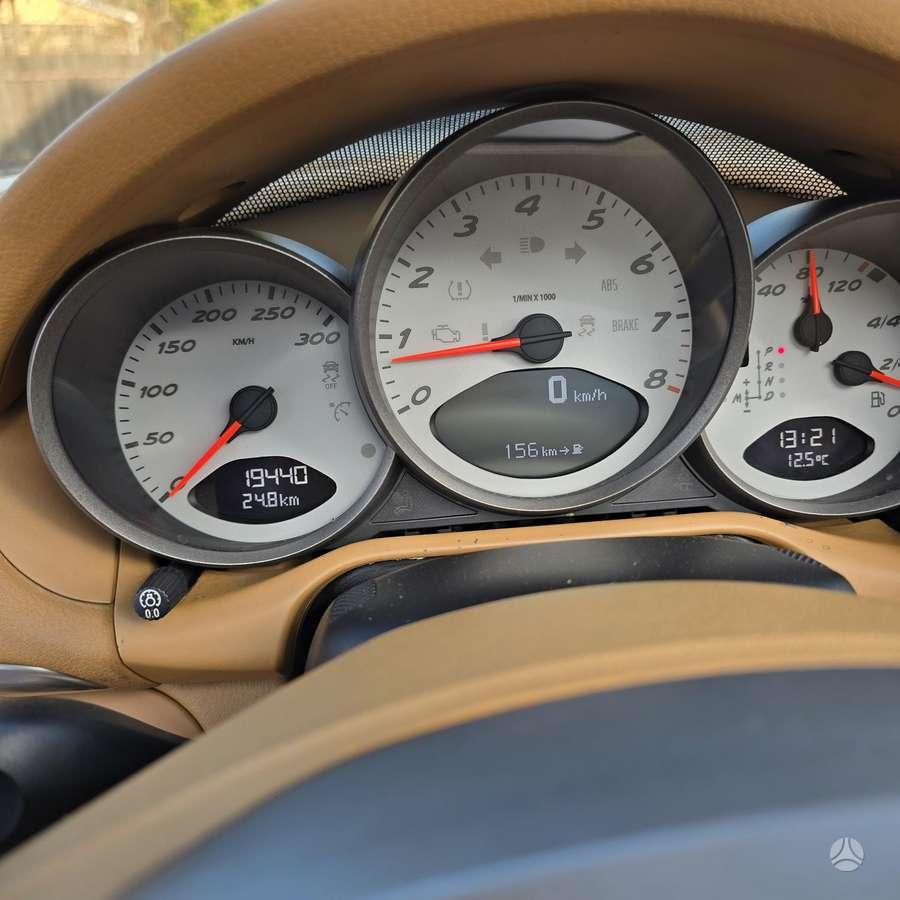 Red Porsche Boxster 2010 in Ukmerge, with an engine capacity of 3.44 L and mileage of 19 thousand km for 29999 €, photo 30 on AUTOMOTO.COM.LV