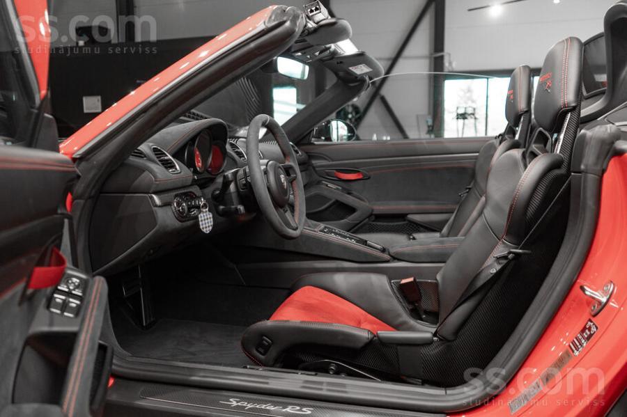 Red Porsche Boxster 2024 in Riga, with an engine capacity of 4.00 L and mileage of 23 thousand km for 145000 €, photo 11 on AUTOMOTO.COM.LV