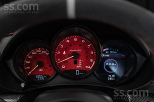 Red Porsche Boxster 2024 in Riga, with an engine capacity of 4.00 L and mileage of 23 thousand km for 145000 €, photo 19 on AUTOMOTO.COM.LV