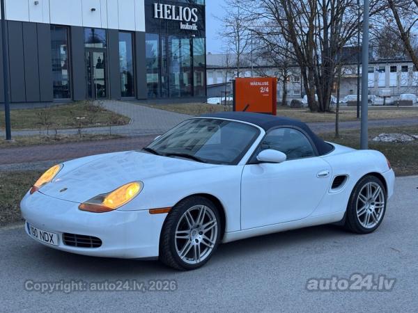 White Porsche Boxster 1997 in Tallinn, with an engine capacity of 2.50 L and mileage of 52 thousand km for 12900 €, photo 2 on AUTOMOTO.COM.LV