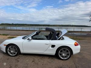 White Porsche Boxster 1997 in Riga, with an engine capacity of 2.50 L and mileage of 54 thousand km for 19500 €, photo 6 on AUTOMOTO.COM.LV