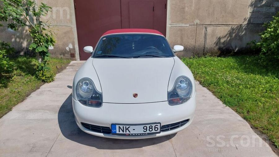 Balts Porsche Boxster 2002 Rīga, ar dzinēja tilpumu 3.20 L un nobraukumu 59 tūkst. km par 24990 €, foto 4 vietnē AUTOMOTO.COM.LV
