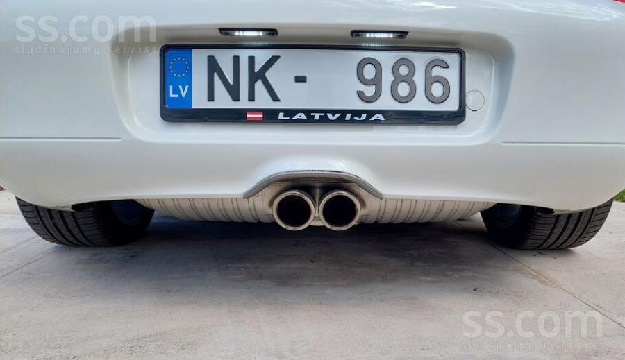 Balts Porsche Boxster 2002 Rīga, ar dzinēja tilpumu 3.20 L un nobraukumu 59 tūkst. km par 24990 €, foto 16 vietnē AUTOMOTO.COM.LV