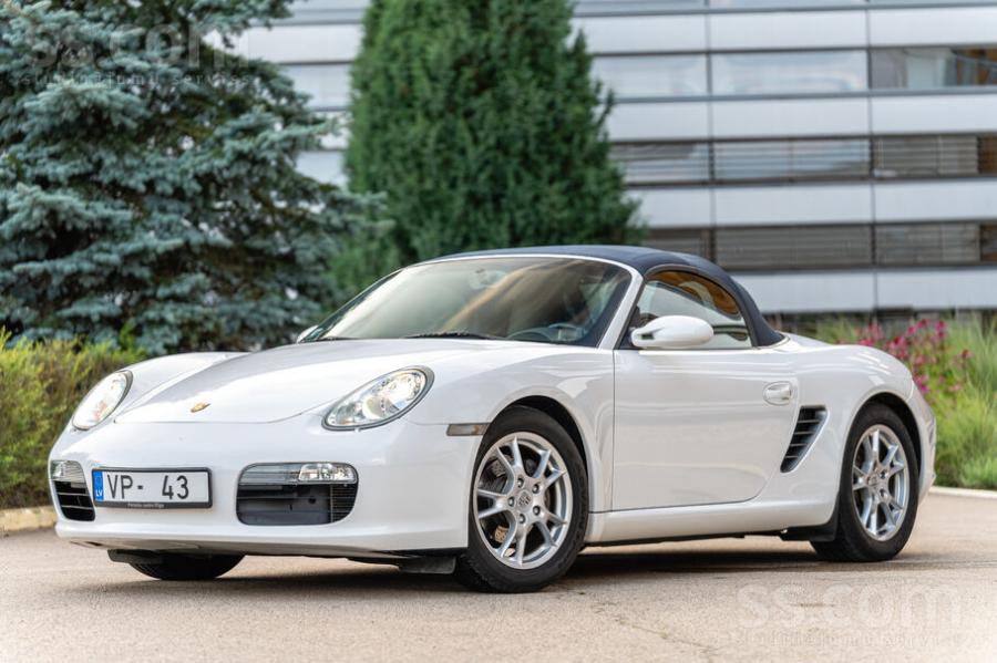 Balts Porsche Boxster 2007 Rīga, ar dzinēja tilpumu 2.70 L un nobraukumu 112 tūkst. km par 19999 €, foto 4 vietnē AUTOMOTO.COM.LV