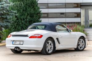 Balts Porsche Boxster 2007 Rīga, ar dzinēja tilpumu 2.70 L un nobraukumu 112 tūkst. km par 19999 €, foto 8 vietnē AUTOMOTO.COM.LV