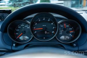 Balts Porsche Boxster 2007 Rīga, ar dzinēja tilpumu 2.70 L un nobraukumu 112 tūkst. km par 19999 €, foto 12 vietnē AUTOMOTO.COM.LV