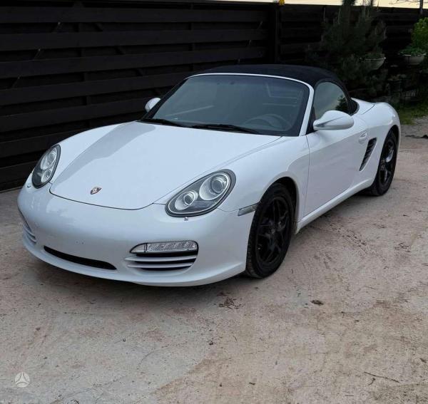 Balts Porsche Boxster 2009 Viļņa, ar dzinēja tilpumu 2.89 L un nobraukumu 210 tūkst. km par 20000 €, foto 1 vietnē AUTOMOTO.COM.LV