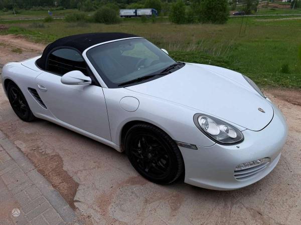 Balts Porsche Boxster 2009 Viļņa, ar dzinēja tilpumu 2.89 L un nobraukumu 210 tūkst. km par 20000 €, foto 7 vietnē AUTOMOTO.COM.LV