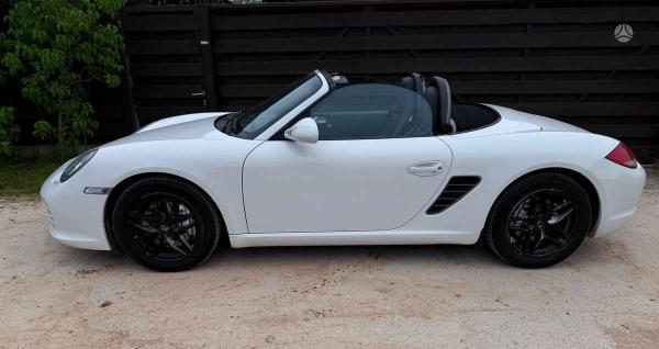 Balts Porsche Boxster 2009 Viļņa, ar dzinēja tilpumu 2.89 L un nobraukumu 210 tūkst. km par 20000 €, foto 10 vietnē AUTOMOTO.COM.LV