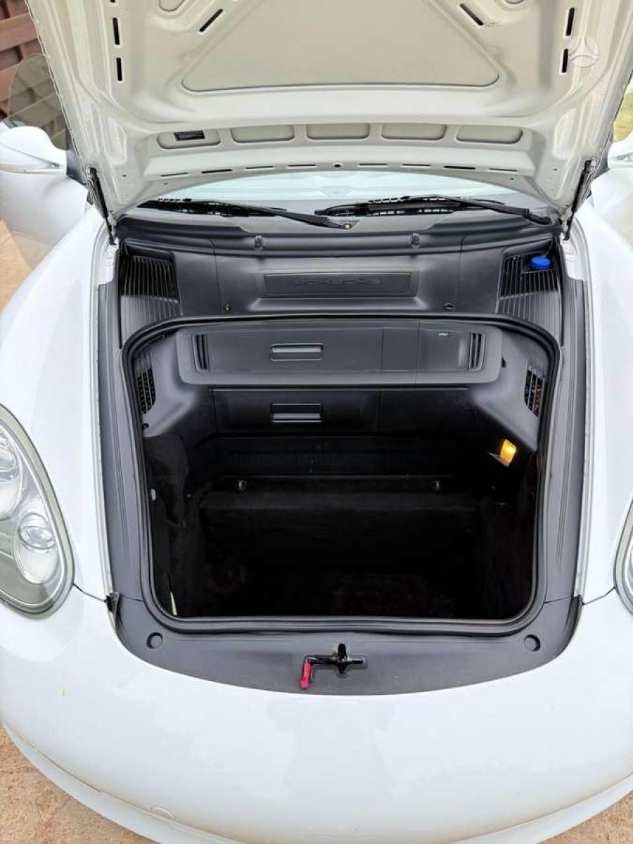 White Porsche Boxster 2009 in Vilnius, with an engine capacity of 2.89 L and mileage of 210 thousand km for 20000 €, photo 15 on AUTOMOTO.COM.LV