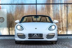 White Porsche Boxster 2010 in Riga, with an engine capacity of 2.90 L and mileage of 80 thousand km for 29000 €, photo 7 on AUTOMOTO.COM.LV