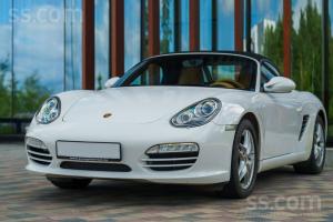 Balts Porsche Boxster 2010 Rīga, ar dzinēja tilpumu 2.90 L un nobraukumu 81 tūkst. km par 28000 €, foto 1 vietnē AUTOMOTO.COM.LV
