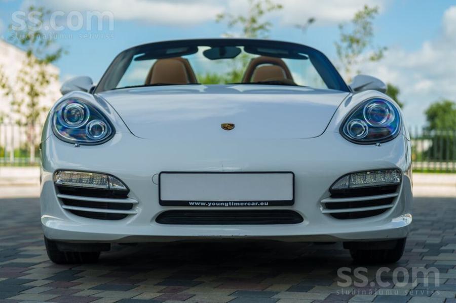 Balts Porsche Boxster 2010 Rīga, ar dzinēja tilpumu 2.90 L un nobraukumu 81 tūkst. km par 28000 €, foto 4 vietnē AUTOMOTO.COM.LV