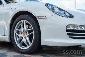 Balts Porsche Boxster 2010 Rīga, ar dzinēja tilpumu 2.90 L un nobraukumu 81 tūkst. km par 28000 €, foto 7 vietnē AUTOMOTO.COM.LV