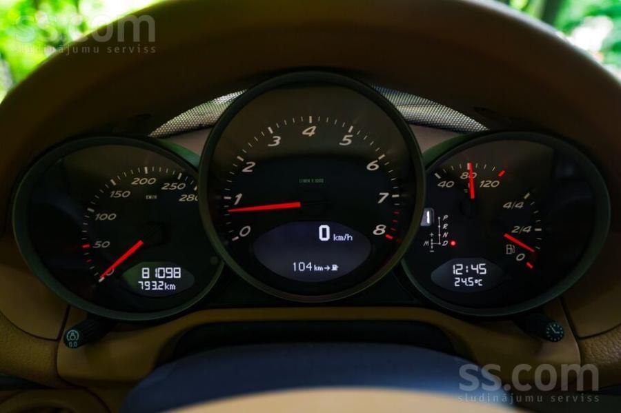 Balts Porsche Boxster 2010 Rīga, ar dzinēja tilpumu 2.90 L un nobraukumu 81 tūkst. km par 28000 €, foto 15 vietnē AUTOMOTO.COM.LV