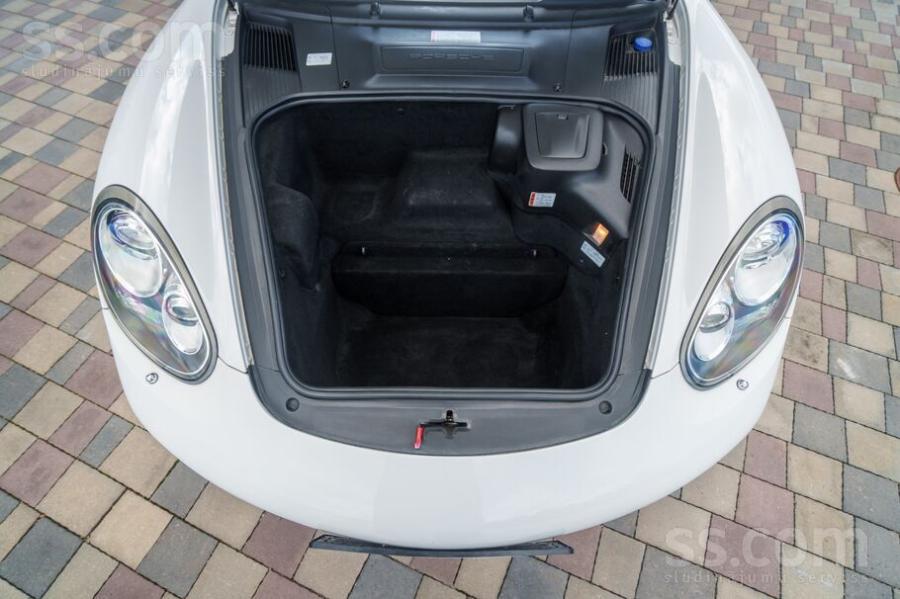 Balts Porsche Boxster 2010 Rīga, ar dzinēja tilpumu 2.90 L un nobraukumu 81 tūkst. km par 28000 €, foto 19 vietnē AUTOMOTO.COM.LV