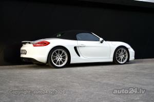White Porsche Boxster 2015 in Tallinn, with an engine capacity of 2.70 L and mileage of 19 thousand km for 49999 €, photo 4 on AUTOMOTO.COM.LV