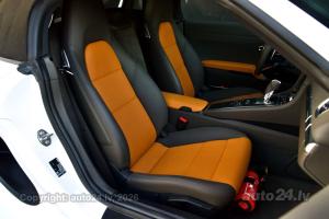 White Porsche Boxster 2015 in Tallinn, with an engine capacity of 2.70 L and mileage of 19 thousand km for 49999 €, photo 12 on AUTOMOTO.COM.LV