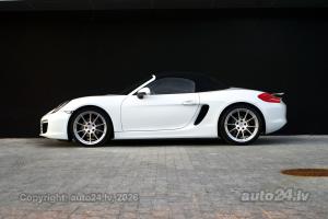 White Porsche Boxster 2015 in Tallinn, with an engine capacity of 2.70 L and mileage of 19 thousand km for 49999 €, photo 13 on AUTOMOTO.COM.LV