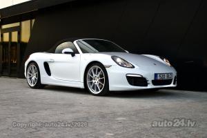 White Porsche Boxster 2015 in Tallinn, with an engine capacity of 2.70 L and mileage of 19 thousand km for 49999 €, photo 24 on AUTOMOTO.COM.LV
