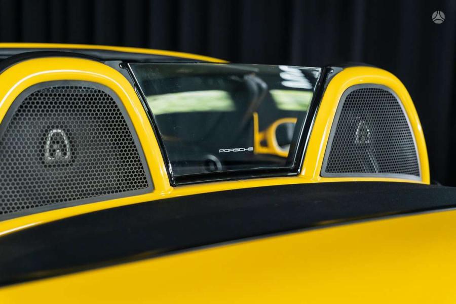 Dzeltens Porsche Boxster 2008 Viļņa, ar dzinēja tilpumu 2.69 L un nobraukumu 164 tūkst. km par 24500 €, foto 18 vietnē AUTOMOTO.COM.LV