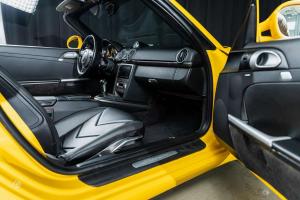 Dzeltens Porsche Boxster 2008 Viļņa, ar dzinēja tilpumu 2.69 L un nobraukumu 164 tūkst. km par 24500 €, foto 31 vietnē AUTOMOTO.COM.LV