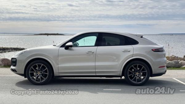 Smilšu krāsa Porsche Cayenne 2021 Tallina, ar dzinēja tilpumu 3.00 L un nobraukumu 87 tūkst. km par 77000 €, foto  vietnē AUTOMOTO.COM.LV