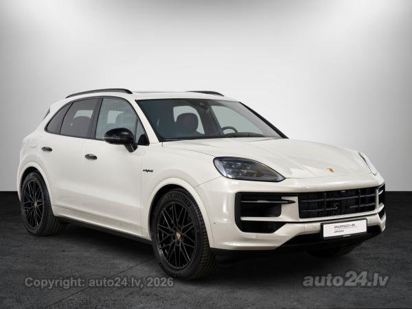 Beige Porsche Cayenne 2026 in Tallinn, with an engine capacity of 3.00 L and mileage of 6 thousand km for 135000 €, photo 4 on AUTOMOTO.COM.LV