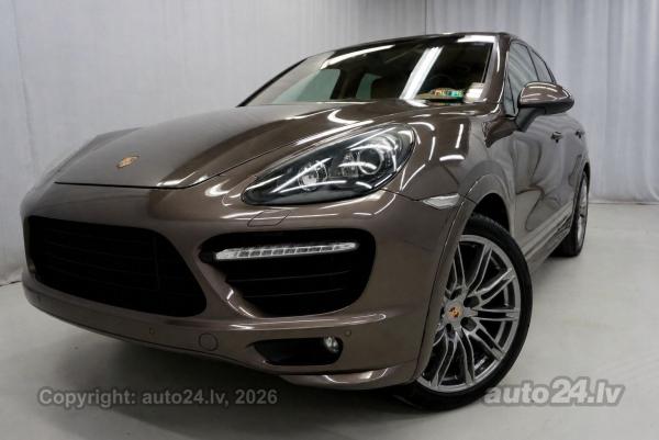 Smilšu krāsa Porsche Cayenne 2014 Tallina, ar dzinēja tilpumu 4.80 L un nobraukumu 304 tūkst. km par 20900 €, foto 1 vietnē AUTOMOTO.COM.LV