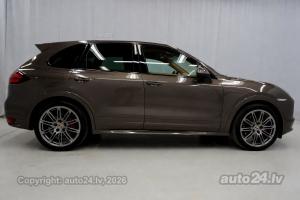 Smilšu krāsa Porsche Cayenne 2014 Tallina, ar dzinēja tilpumu 4.80 L un nobraukumu 304 tūkst. km par 20900 €, foto 5 vietnē AUTOMOTO.COM.LV