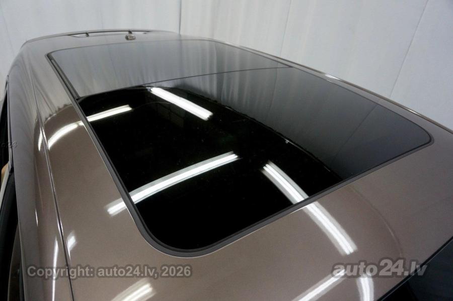 Smilšu krāsa Porsche Cayenne 2014 Tallina, ar dzinēja tilpumu 4.80 L un nobraukumu 304 tūkst. km par 20900 €, foto 16 vietnē AUTOMOTO.COM.LV