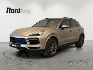 Smilšu krāsa Porsche Cayenne 2018 Tallina, ar dzinēja tilpumu 3.00 L un nobraukumu 133 tūkst. km par 43900 €, foto  vietnē AUTOMOTO.COM.LV