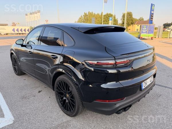 Melns Porsche Cayenne 2020 Rīga, ar dzinēja tilpumu 3.00 L un nobraukumu 99 tūkst. km par 65500 €, foto 4 vietnē AUTOMOTO.COM.LV