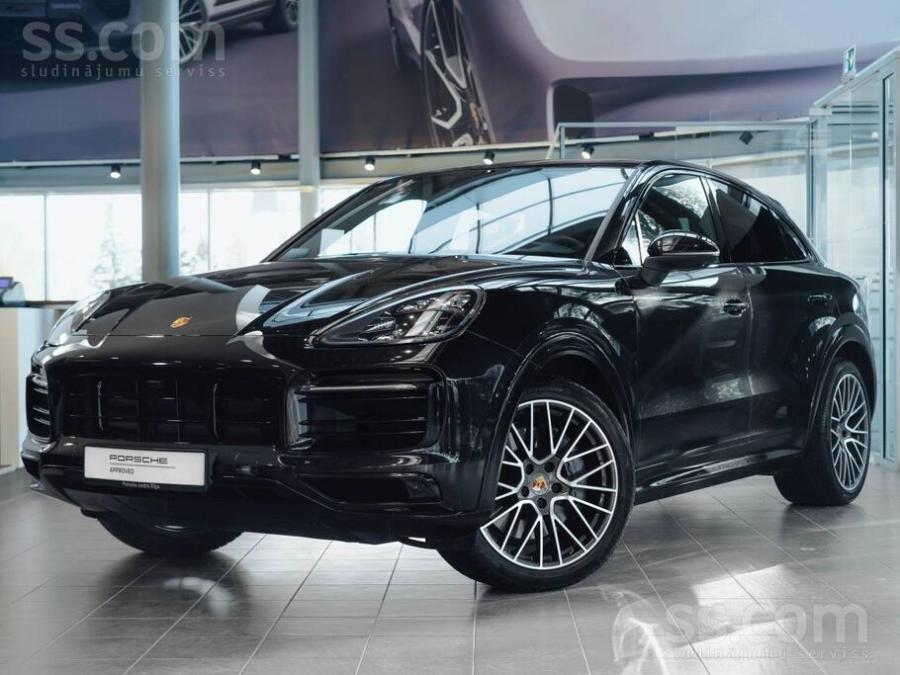 Black Porsche Cayenne 2021 in Riga, with an engine capacity of 2.90 L and mileage of 34 thousand km for 33000 €, photo 1 on AUTOMOTO.COM.LV